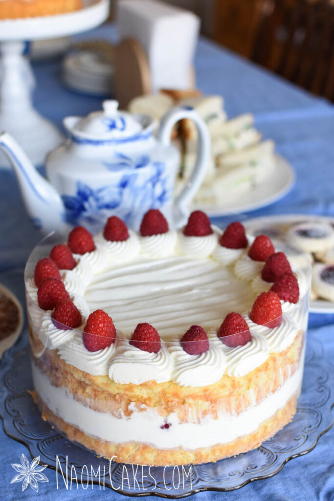 Raspberry Sponge Cake [Recipe] - NaomiCakes