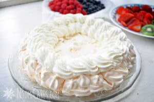 Creamy Custard Pavlova [Recipe] - NaomiCakes