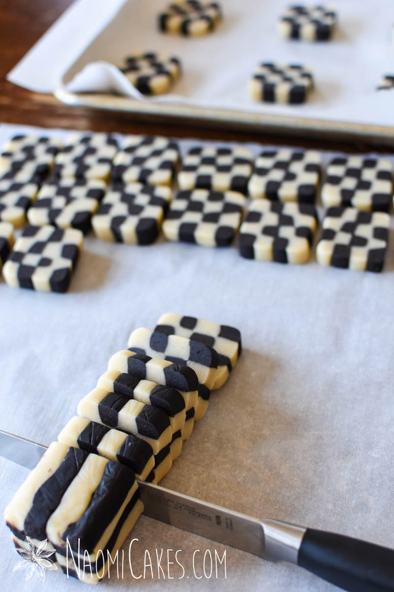 Checkerboard Cookies [Recipe] - NaomiCakes