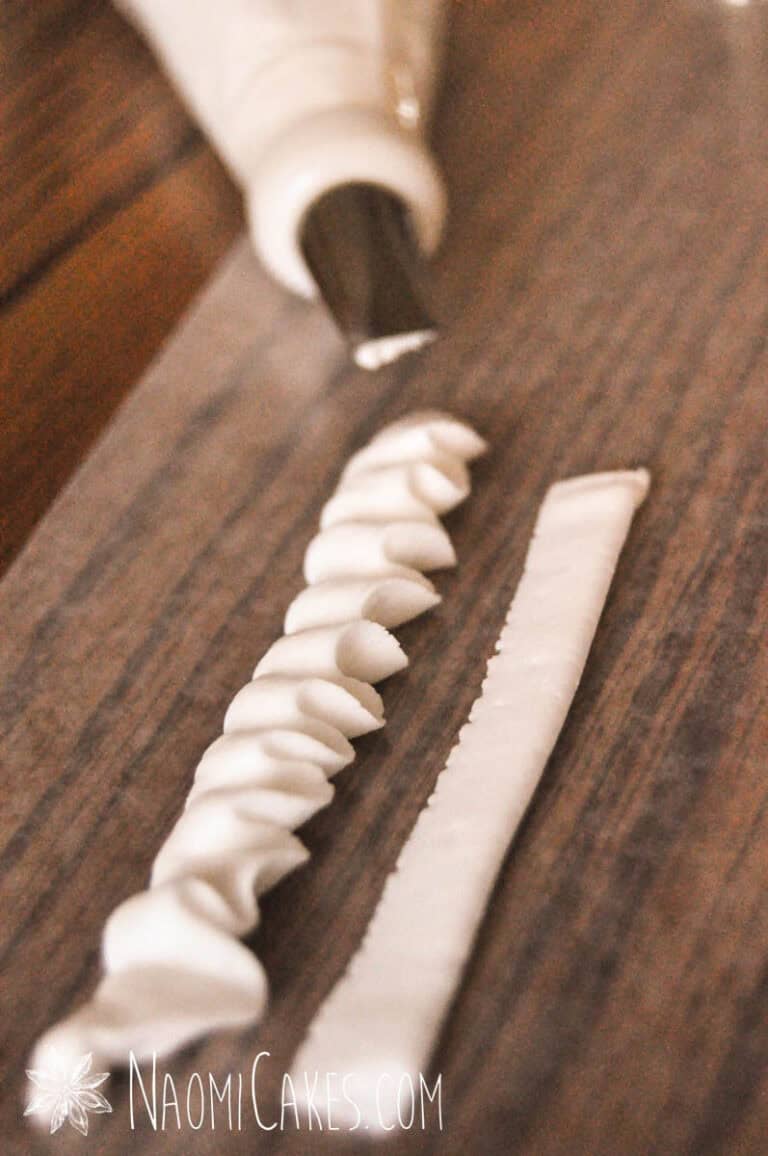 Basic Piping Techniques for Cake Decorating [Tutorial] - NaomiCakes
