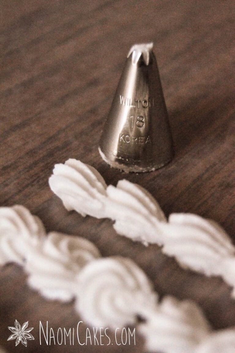 Basic Piping Techniques for Cake Decorating [Tutorial] - NaomiCakes