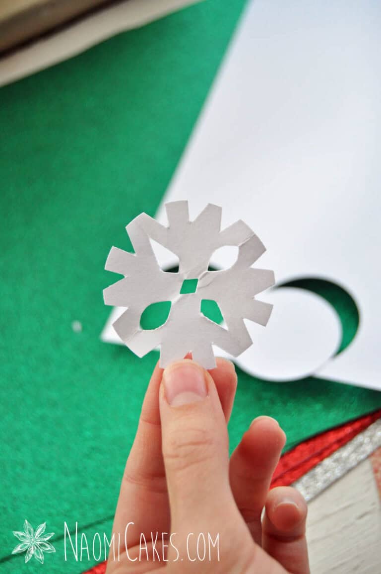 Homemade Christmas Cards [Tutorial] - NaomiCakes