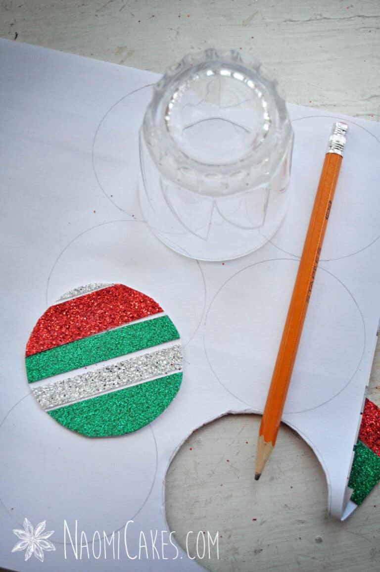 Homemade Christmas Cards [Tutorial] - NaomiCakes