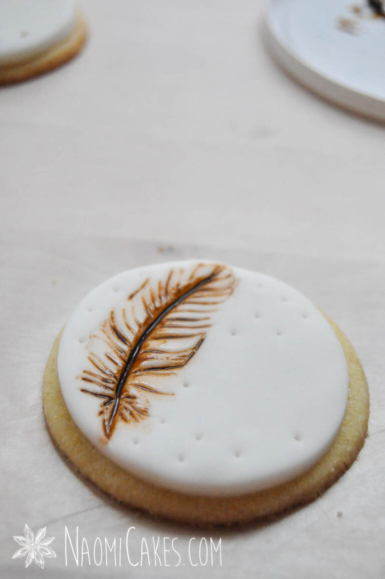 Rustic Wedding Cookies [Tutorial] - NaomiCakes