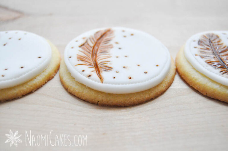 Rustic Wedding Cookies [Tutorial] - NaomiCakes