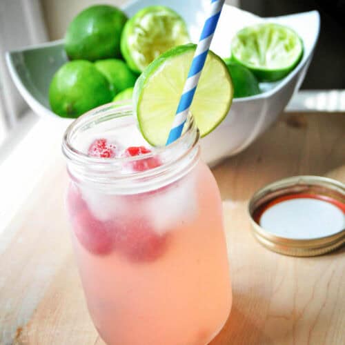 Raspberry Limeade [Recipe] - NaomiCakes