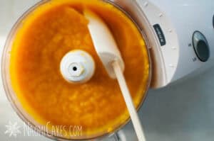 How to Make Pumpkin Purée [Tutorial] - NaomiCakes