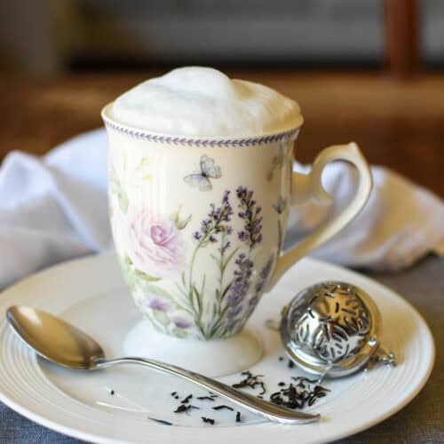 Easy Homemade London Fog [Recipe] - NaomiCakes