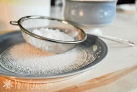 Easy Cherry Pastries [Recipe] - NaomiCakes