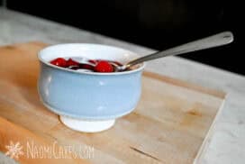 Easy Cherry Pastries [Recipe] - NaomiCakes