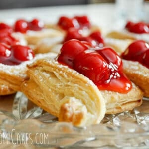 Easy Cherry Pastries [Recipe] - NaomiCakes