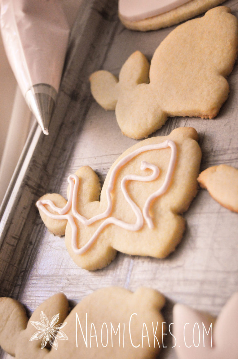 Simple Easter Cookies [Decorating Tutorial] - NaomiCakes