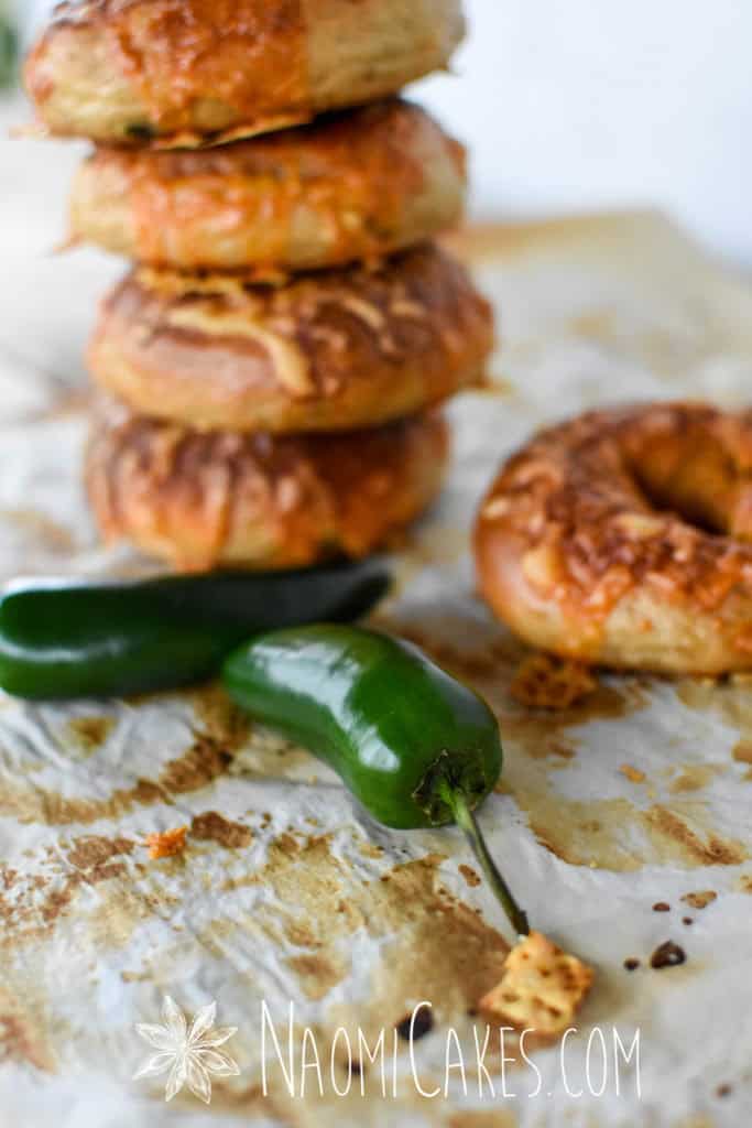 Jalapeño Cheddar Bagels [Recipe] - NaomiCakes