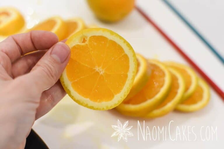 How to Dry Oranges in the Oven [Tutorial] - NaomiCakes