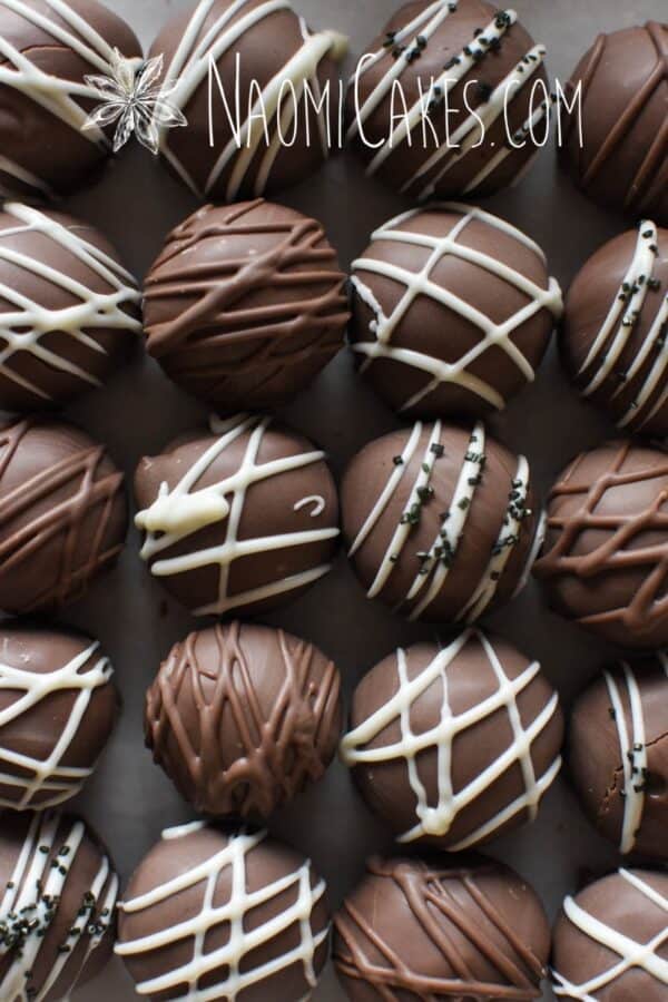 Easy Milk Chocolate Truffles [Recipe] - NaomiCakes