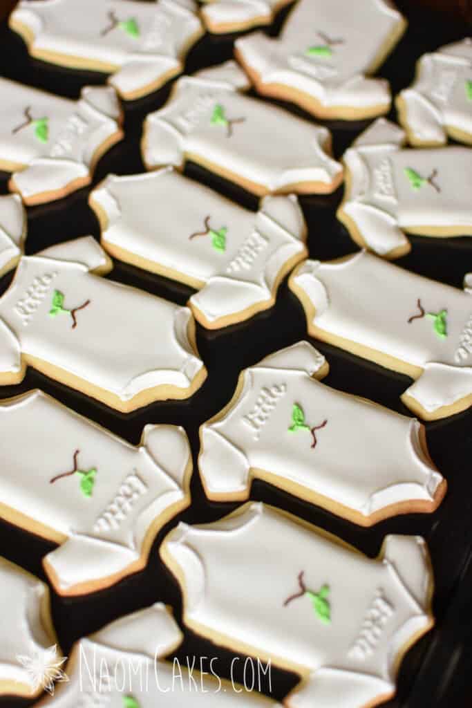 How to Make Garden Themed Baby Shower Cookies [Tutorial] - NaomiCakes