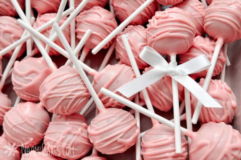 10 Great Ways to Decorate Cake Pops [How-To Guide] - NaomiCakes