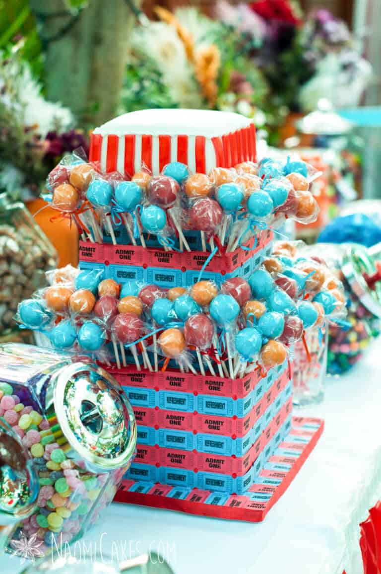 10 Great Ways to Decorate Cake Pops [How-To Guide] - NaomiCakes